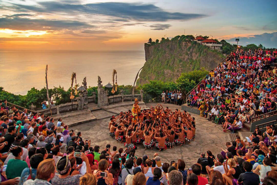Kecak Dance At Uluwatu Temple In Bali And Bbq Seafood Dinner